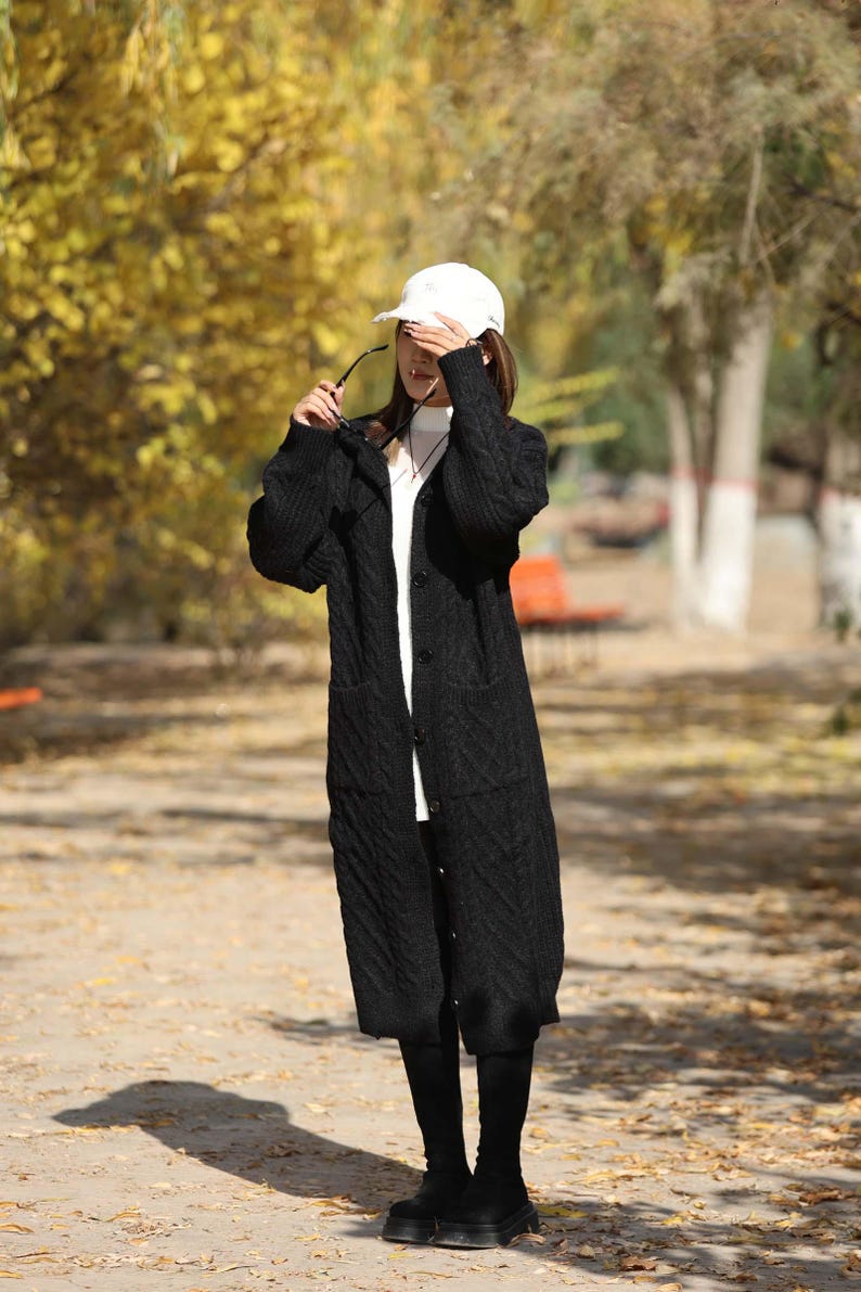 Grauer langer Pullover, Grobstrick-Cardigan, Retro Rollkragenmantel ...