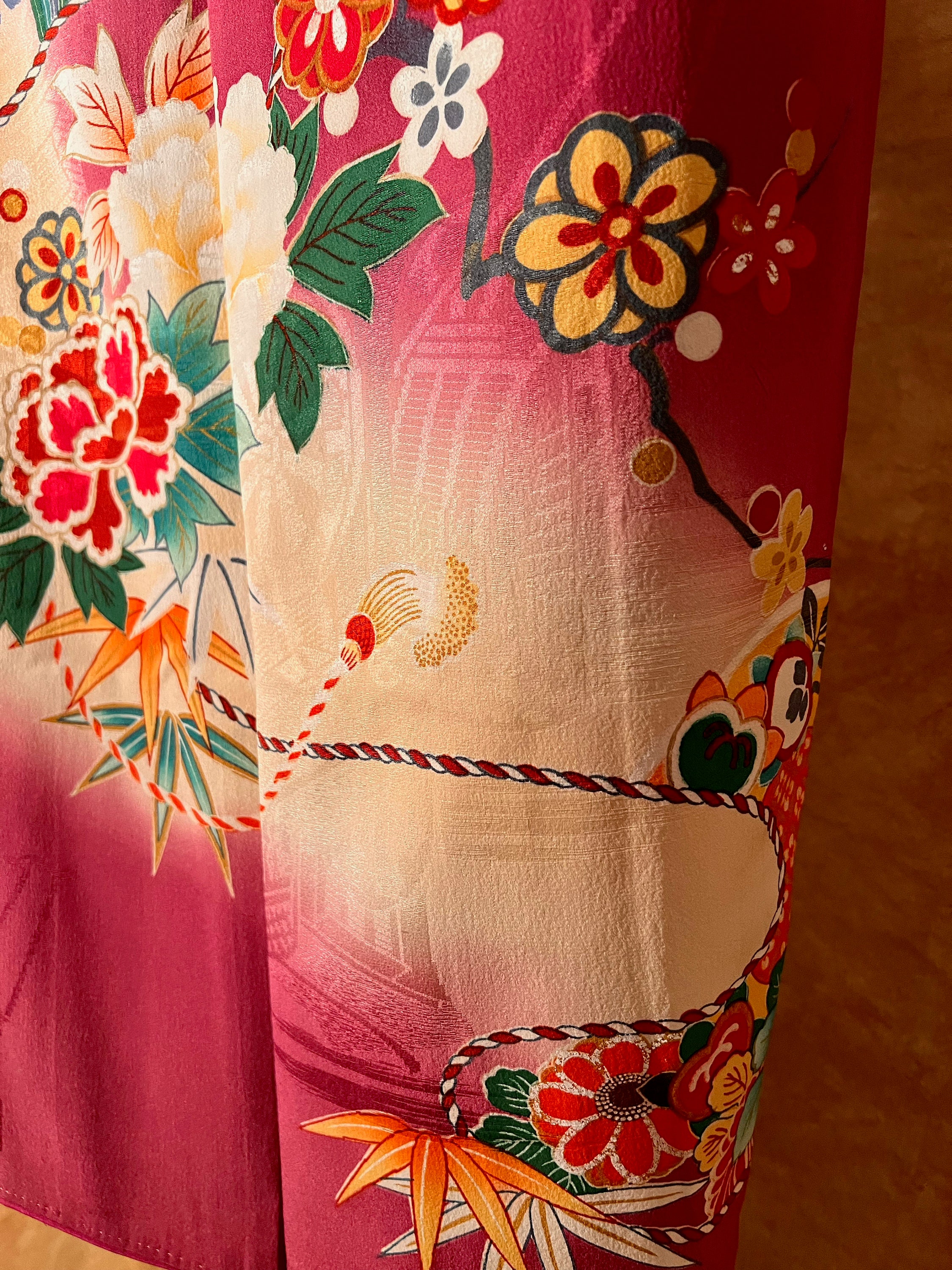 Antique Pure Silk Mon-kinsha Beautiful Kimono / Hitotsu-mon so Adorable ...