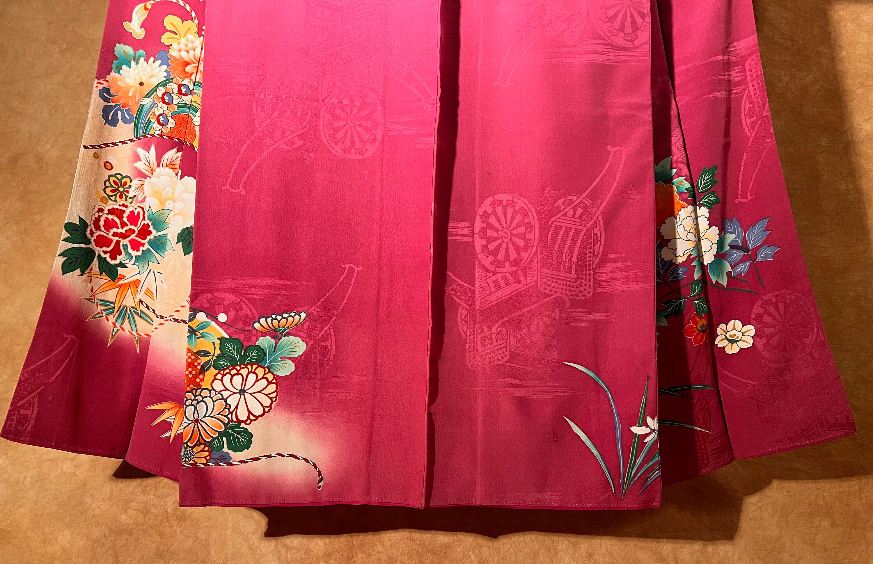 Antique Pure Silk Mon-kinsha Beautiful Kimono / Hitotsu-mon so Adorable ...