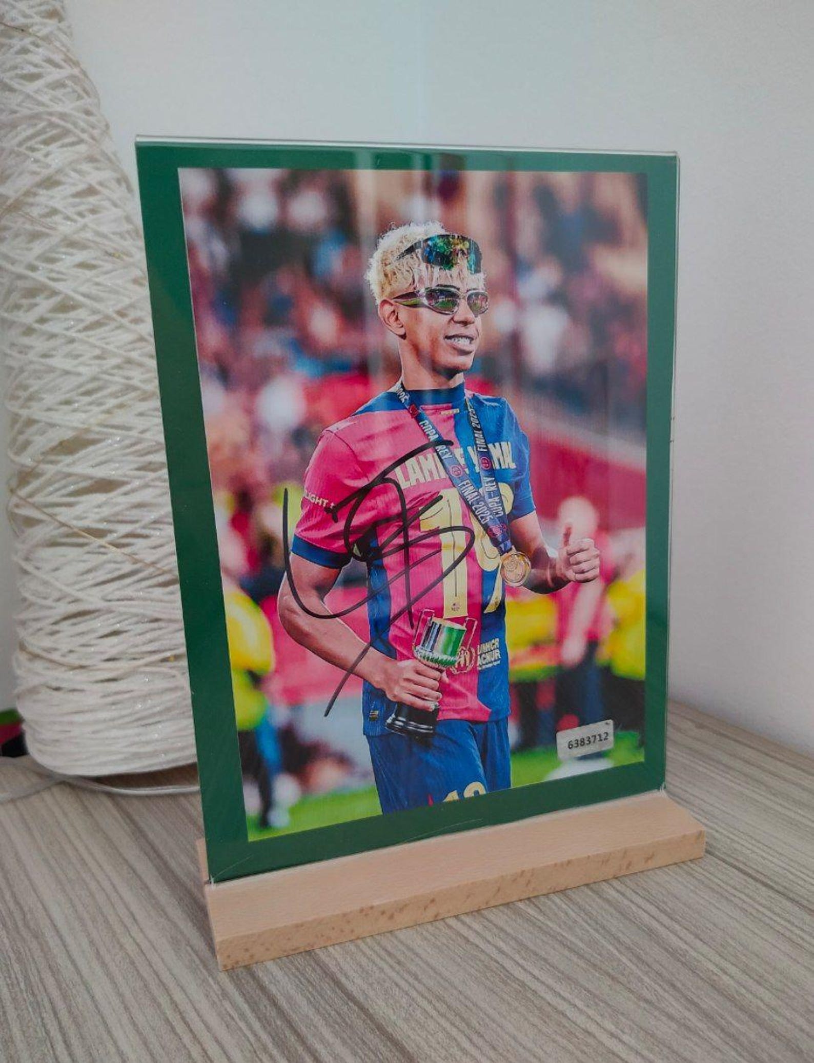 Lamine Yamal Signed Photo 18x13 Cm (7x5 In) FC Barcelona Champion With ...