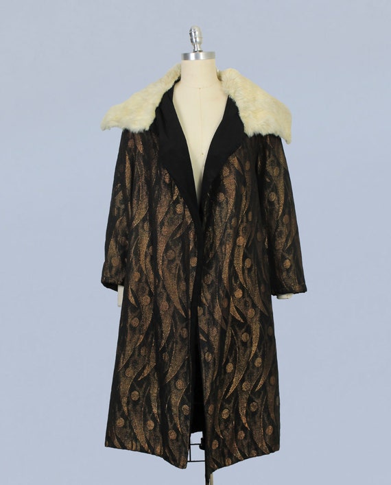 1920s Coat / 20s Gold Lamé and Fur Flapper Coat / Art… - Gem