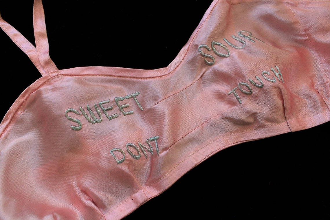 RARE 1940s WWII Lingerie Set / 40s Novelty Baby Pink Satin Bra - Etsy