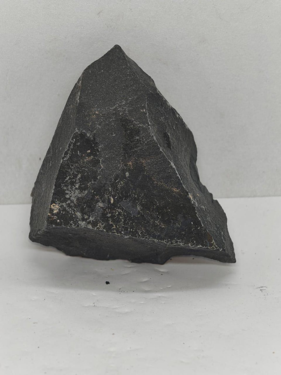 Natural Black Jasper Rough Crystal (620–720 Ct) – Grounding ...