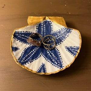 Trinket Dish, Scallop Shell, Starfish Design, Decoupaged, Coastal - Etsy