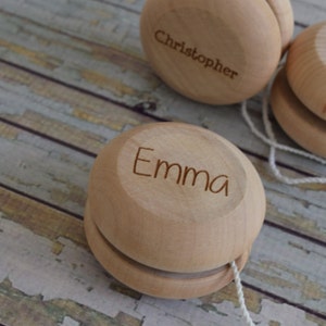 Custom Wooden Yo-yo - Personalized Wooden Yoyo - Stocking Stuffer Gift ...