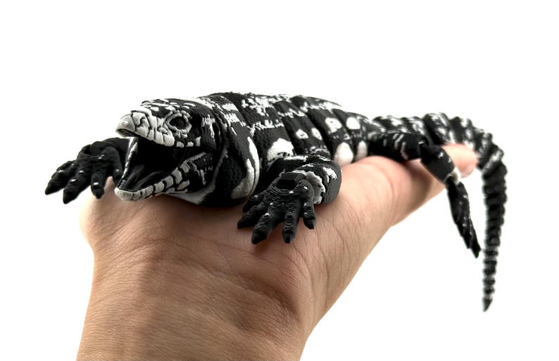 Tegu Lizard ~ 3D Printed ~ Fully Articulated ~ Very Detailed ~ 9.5 ...
