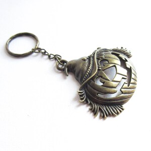 Scarecrow Keychain Brass Tone Farmer Gift Fall Halloween Accessory - Etsy