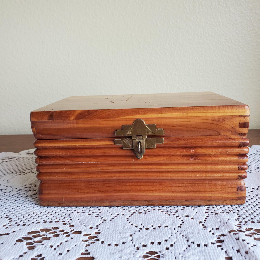 Vintage Cedar Box - Etsy