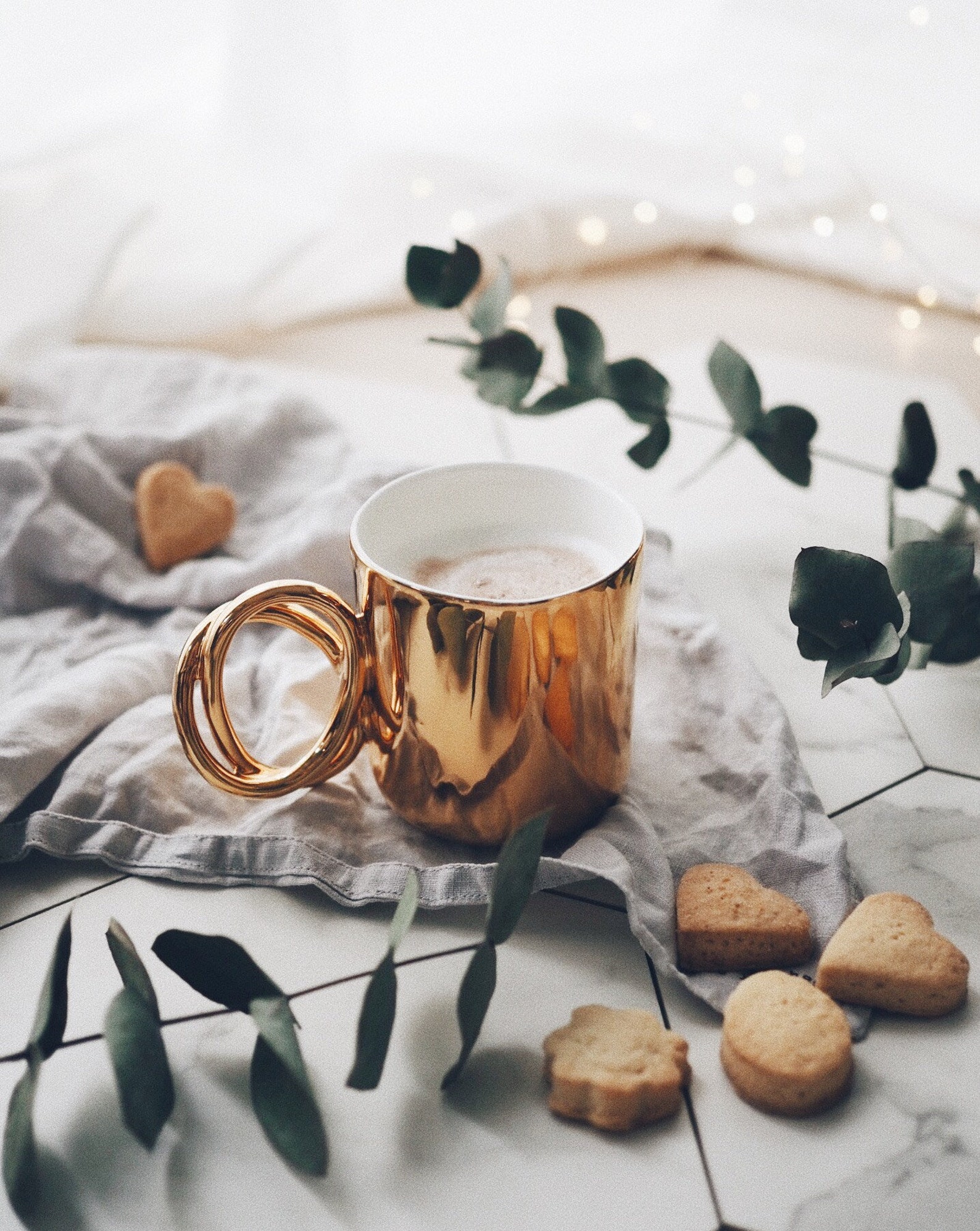 TWIST Mug Porcelain Cup Painted With Real Gold Ceramic Mug - Etsy