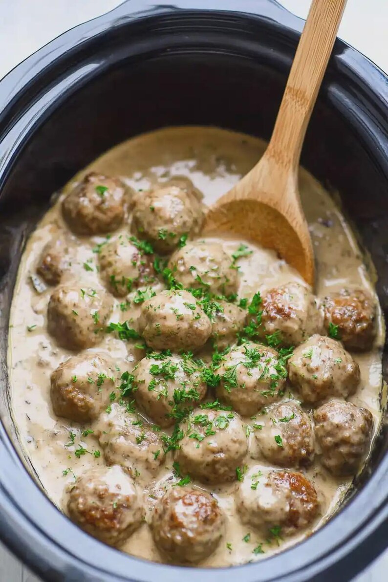 Crockpot Swedish Meatballs Recipe Ebook: Easy Slow Cooker Dinner ...