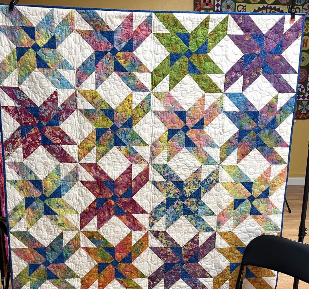 Color Me Happy "spinning Crazy" Quilt Kit - Etsy