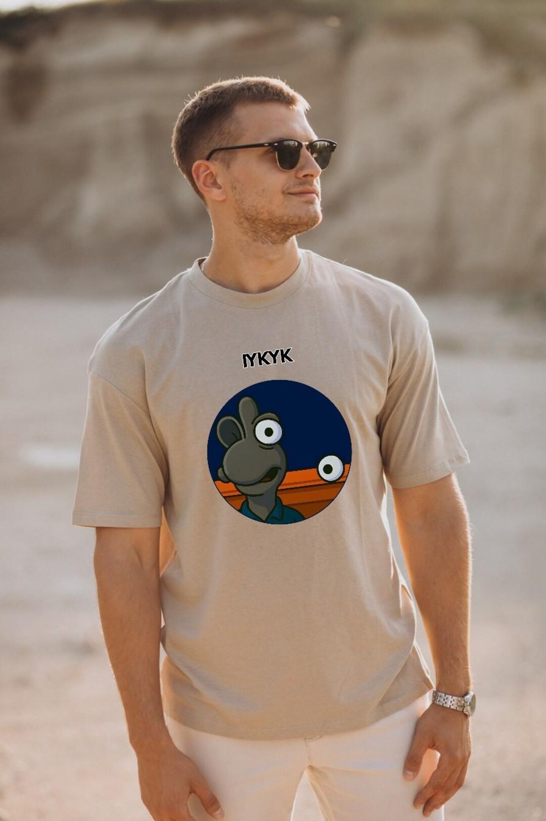 IYKYK What Now Thingy Eyeball Tee | Funny Kiwi TV Nostalgia Shirt, NZ ...
