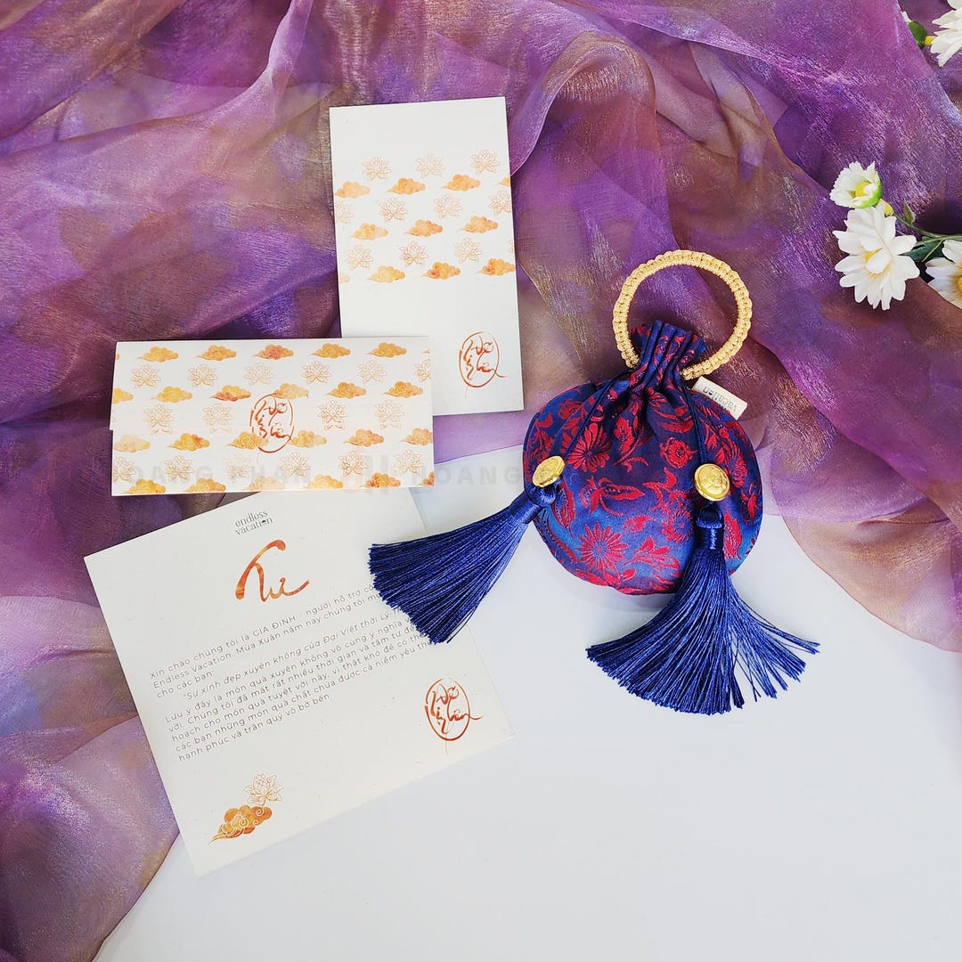 Vietnamese Silk Sachet Gift Set “tu” – Chu Lam | Handcrafted Dried ...