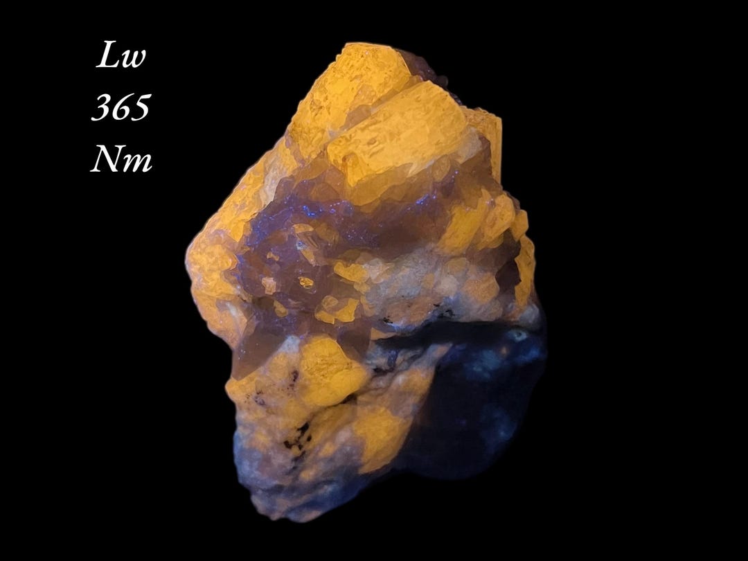 Fluorescent Bunch Marialite Scapolite W/sodalite & Pyrite on Calcite ...