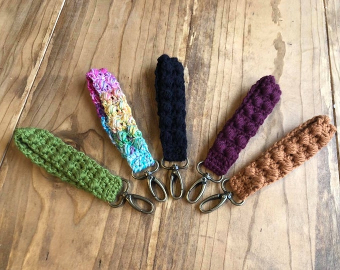 Boho Crochet Keychain PDF Pattern - Etsy
