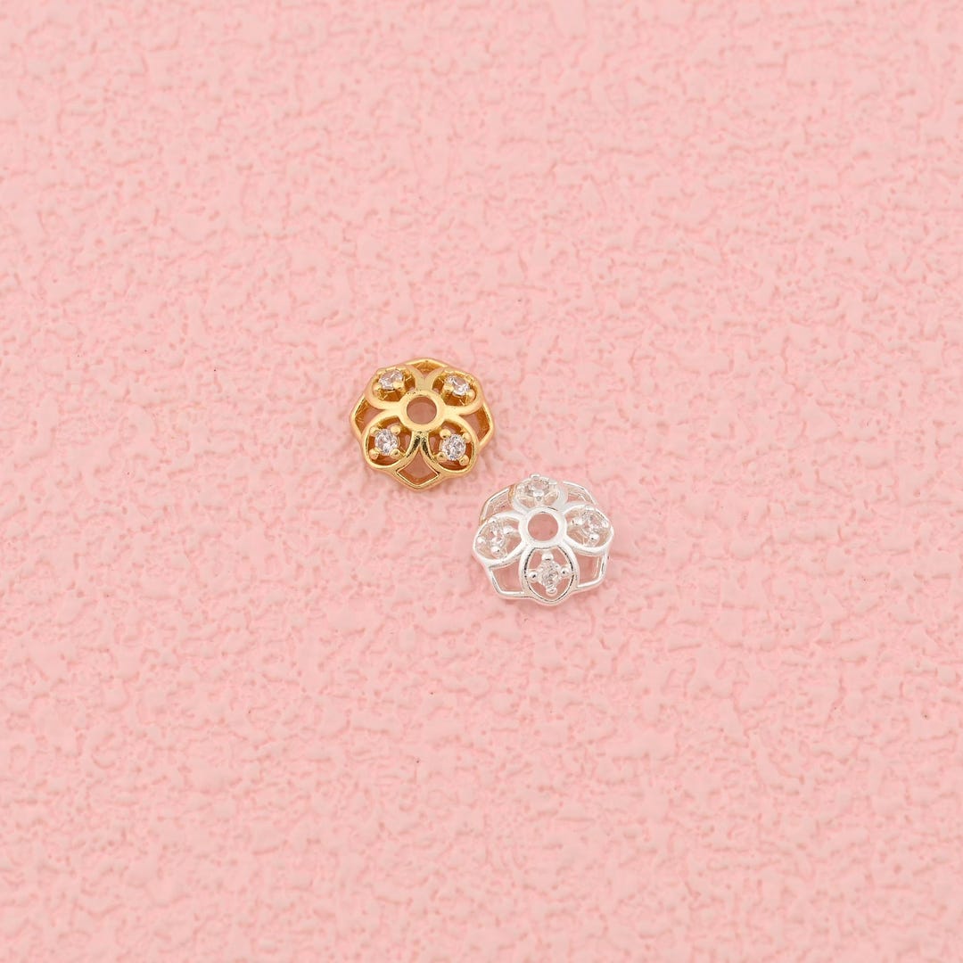 Four Leaf Flower Bead Caps With Sparkling Zircon in 18K Gold Filled and ...