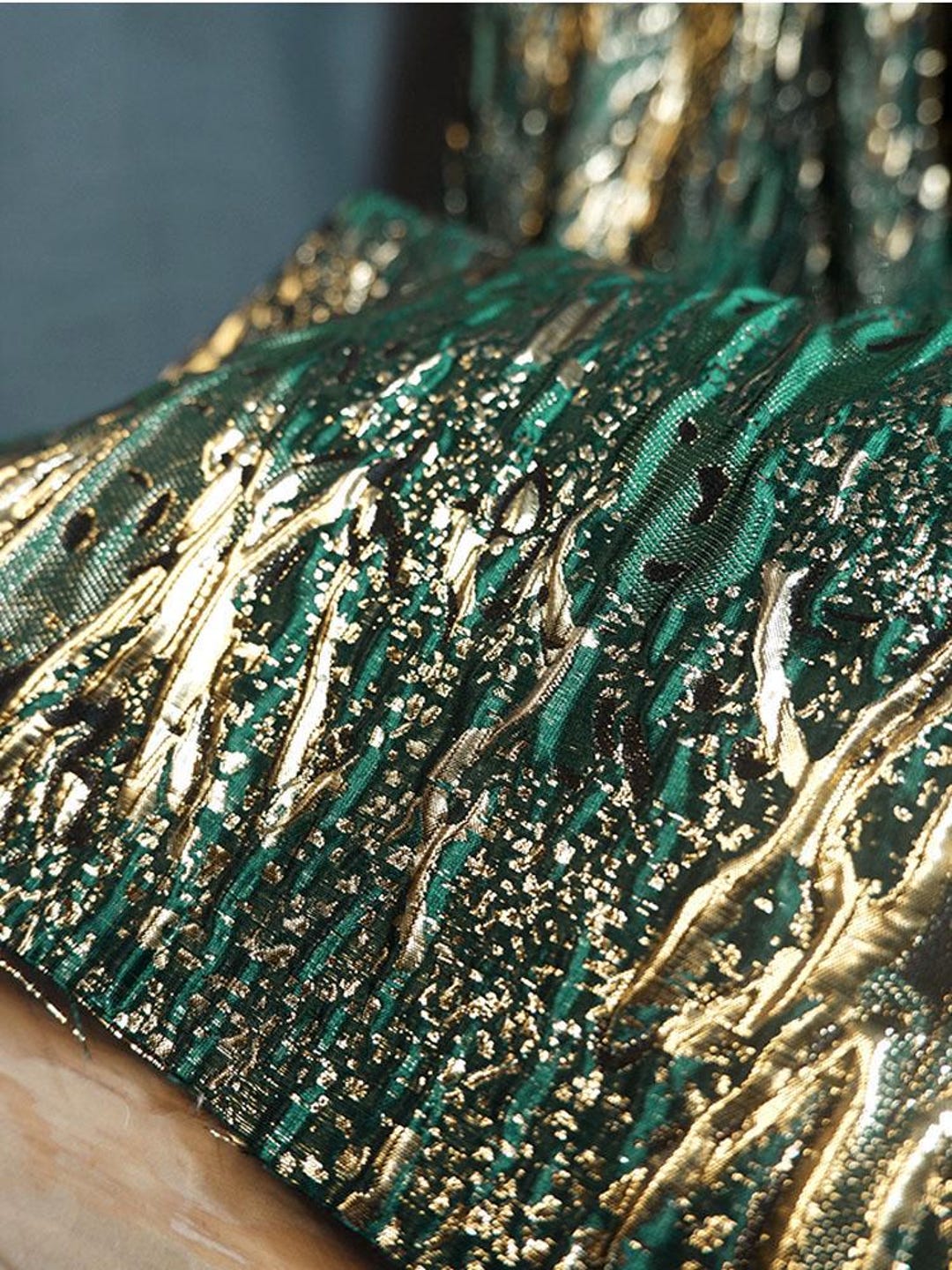 1.5 Meters Wide Green Gold Concave Convex Texture Relief Fabric Evening ...