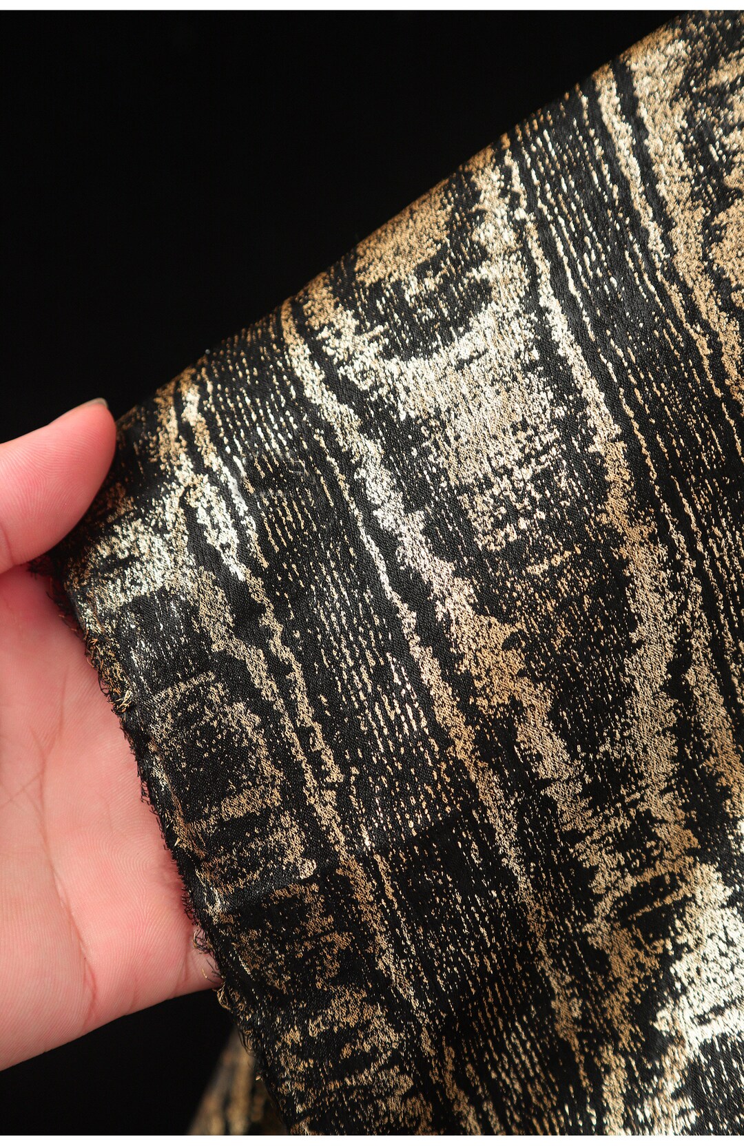 Black Gold Tree Bark Pattern Hot Stamping Fabric Thin Gold Wire ...