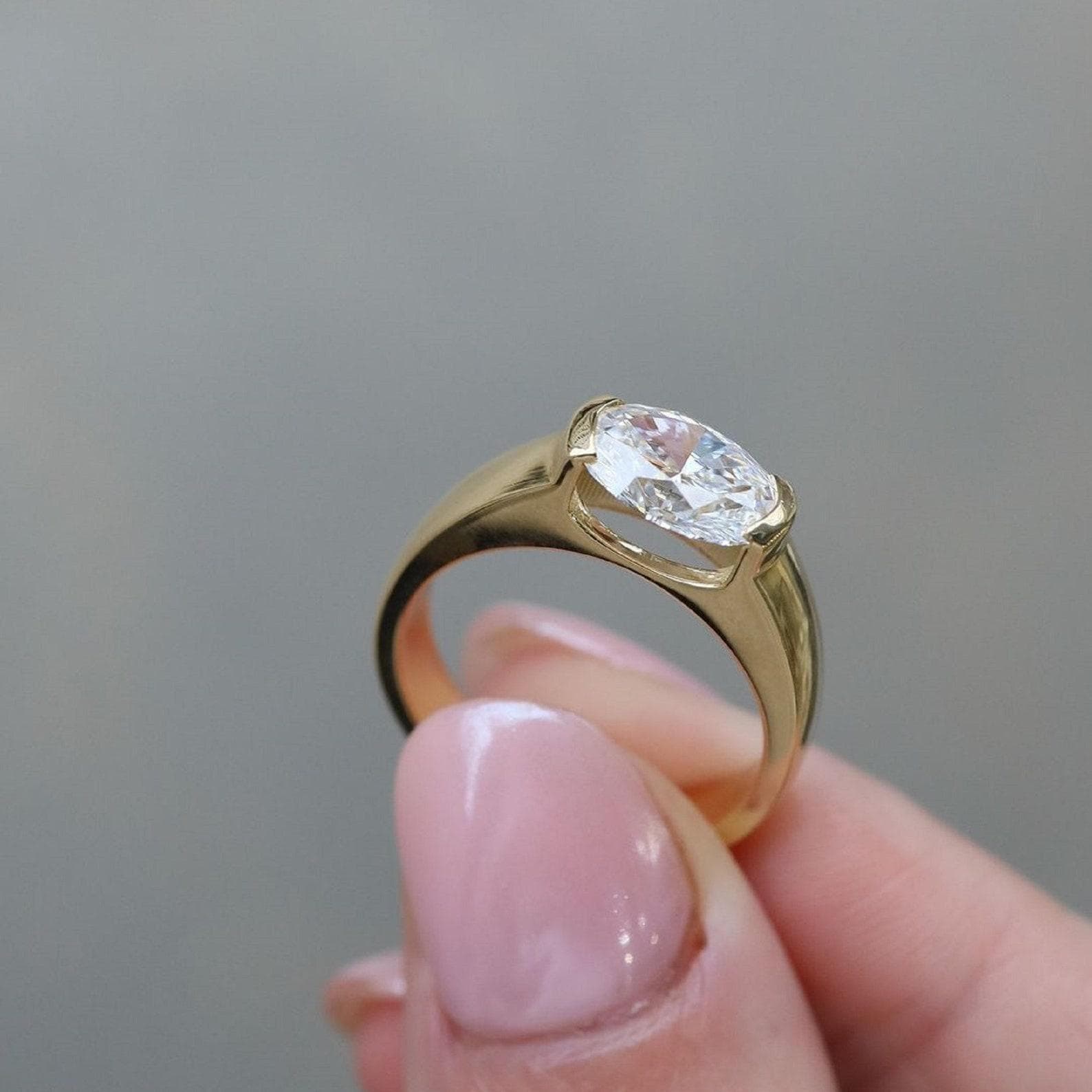 Dua Lipa Inspired 1.70CT Oval Cut Lab Grown Diamond IGI Certified Ring ...