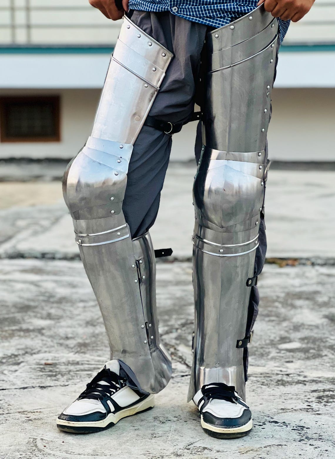 Handcrafted Steel Full Leg Armor, Medieval Knight Greaves Cuisses ...