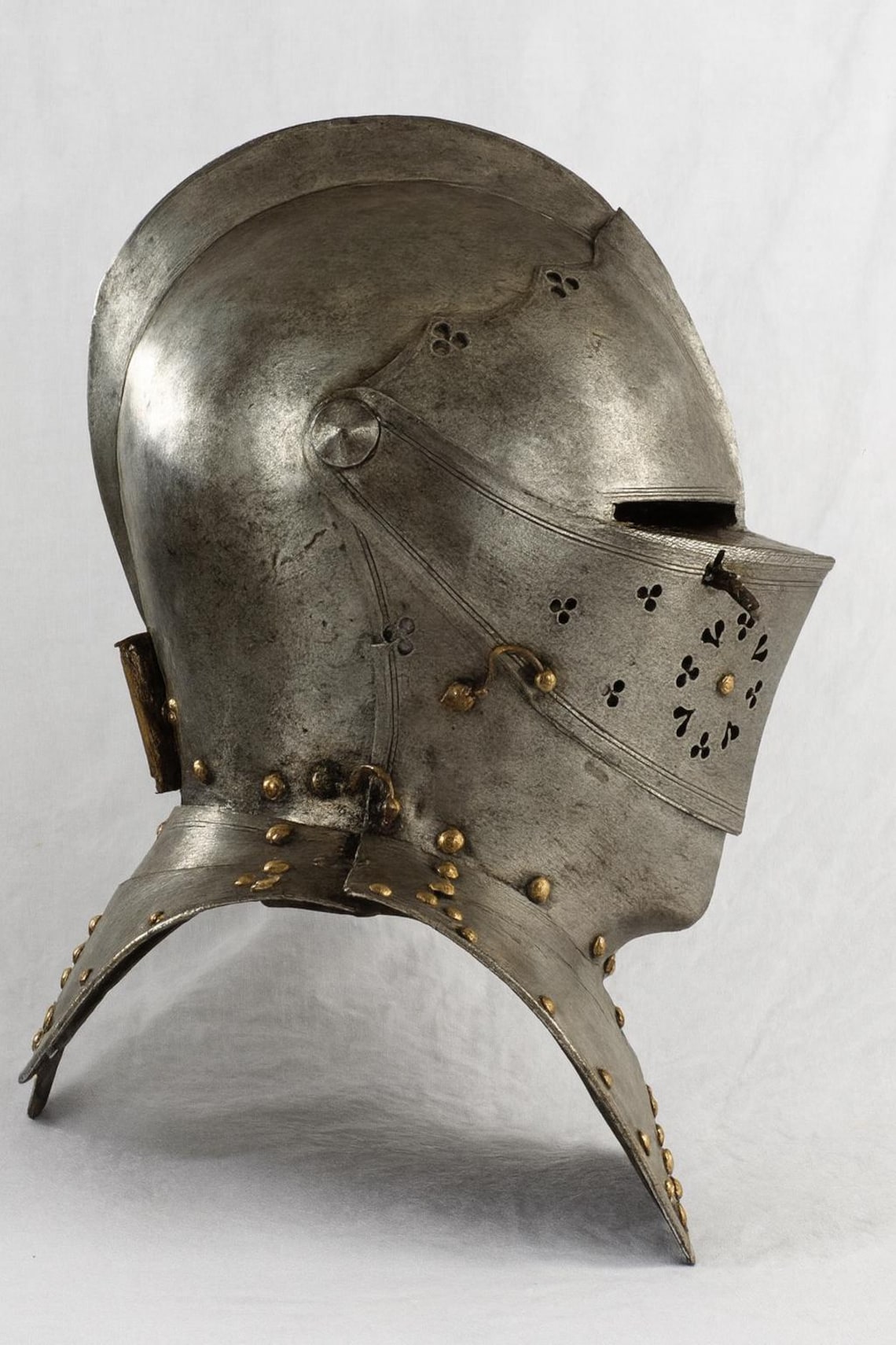 Medieval Knight Close Helmet – 16th Century Style Steel Armor With ...