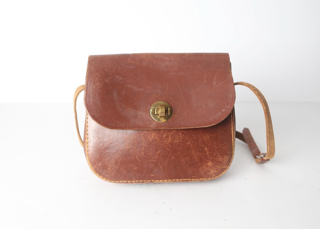 AUTHENTIC 60s 1970s Vintage Brown LEATHER Perfect Patina Shoulder Bag ...