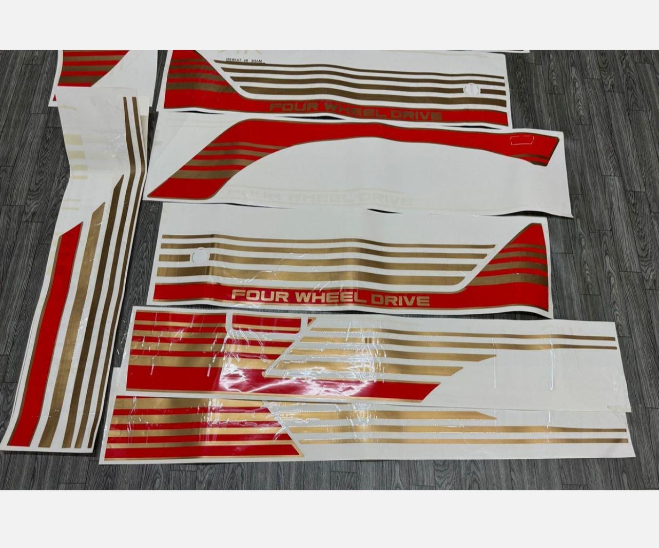 Toyota Land Cruiser FJ60 FJ62 Side Stripe Decal Set: 60 Series Body ...