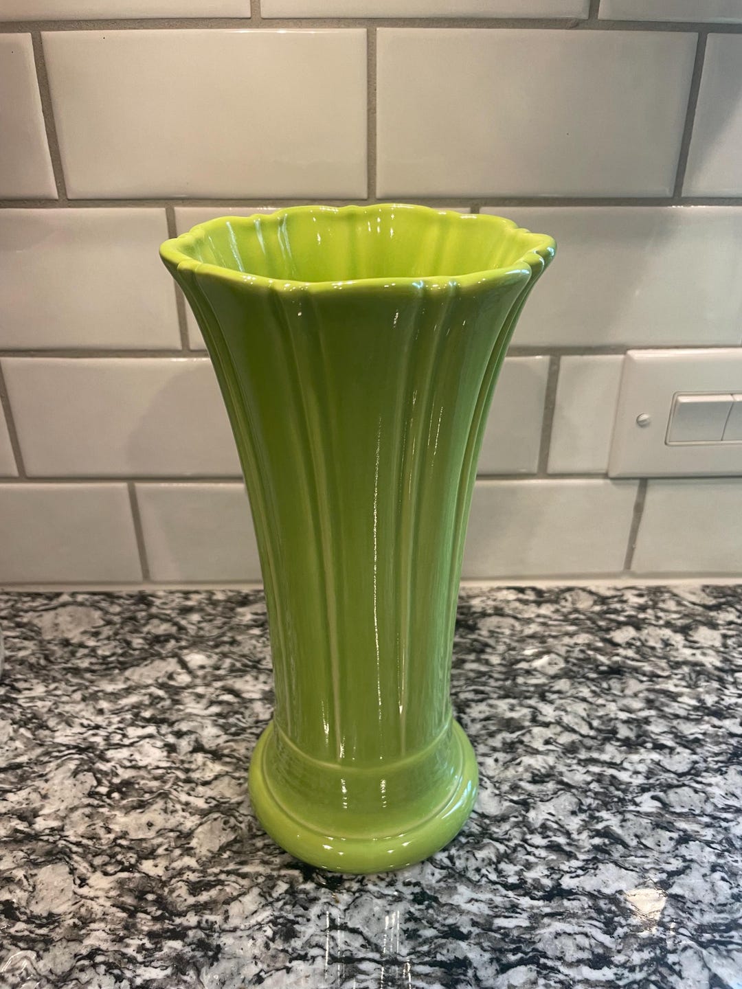 Fiestaware Homer Laughlin Chartreuse Fluted Vase (9 5/8" Tall) – Rare ...