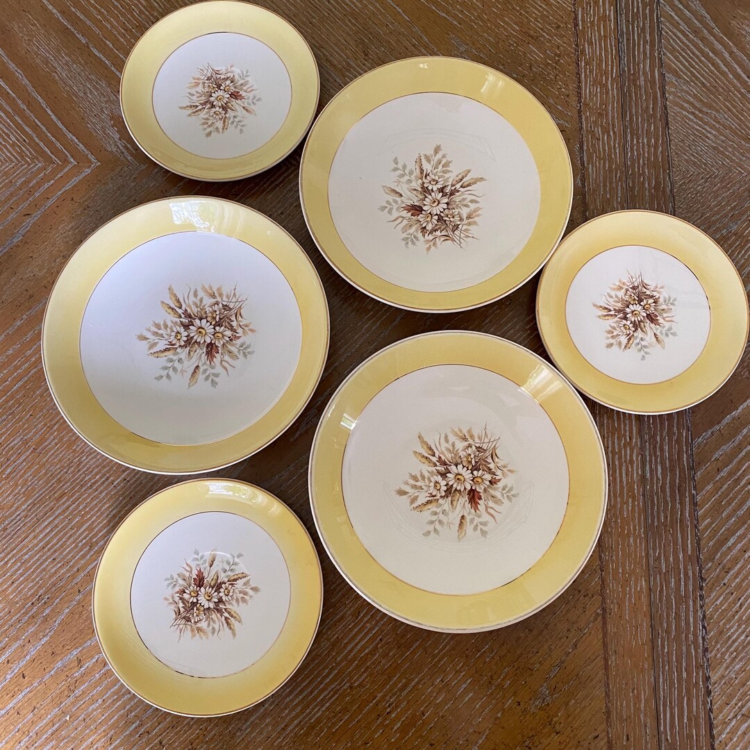 Vintage Cunningham & Pickett 22kt Gold Rim Plates - 1950s Porcelain Set ...