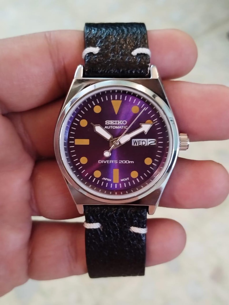 Vintage Seiko 5 Mens Automatic Purple Color Classy Daydate Dial Working ...