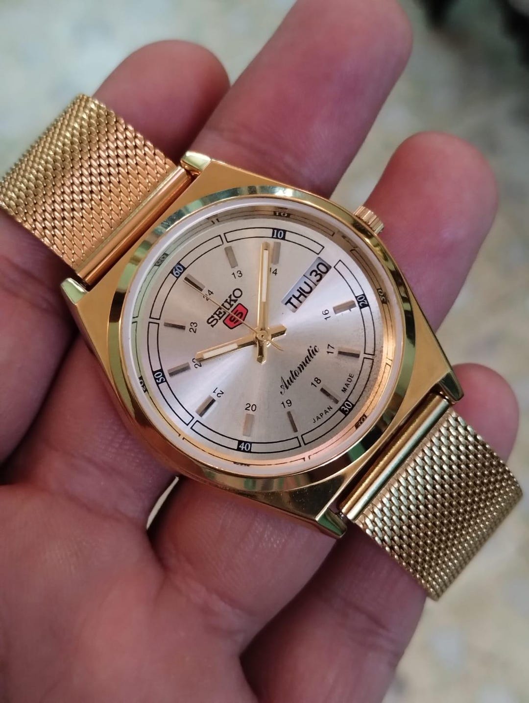 Vintage Seiko 5 Mens Automatic Silver Pre-owned Japan Classy Dial ...