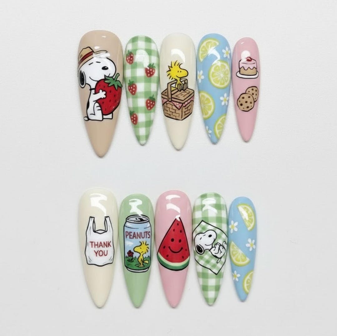 Handmade Sno.opy Picnic Press on Nails, Strawberry Nailart, Summer ...