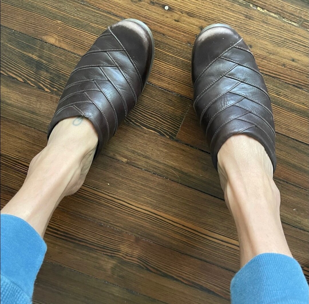 Vintage NAOT Soft Brown Leather Clogs Size 6 Woven - Etsy