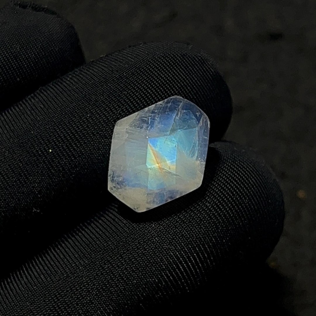 Natural Rainbow Moonstone Crystal Hexagon Checker Cut | Blue Flash ...