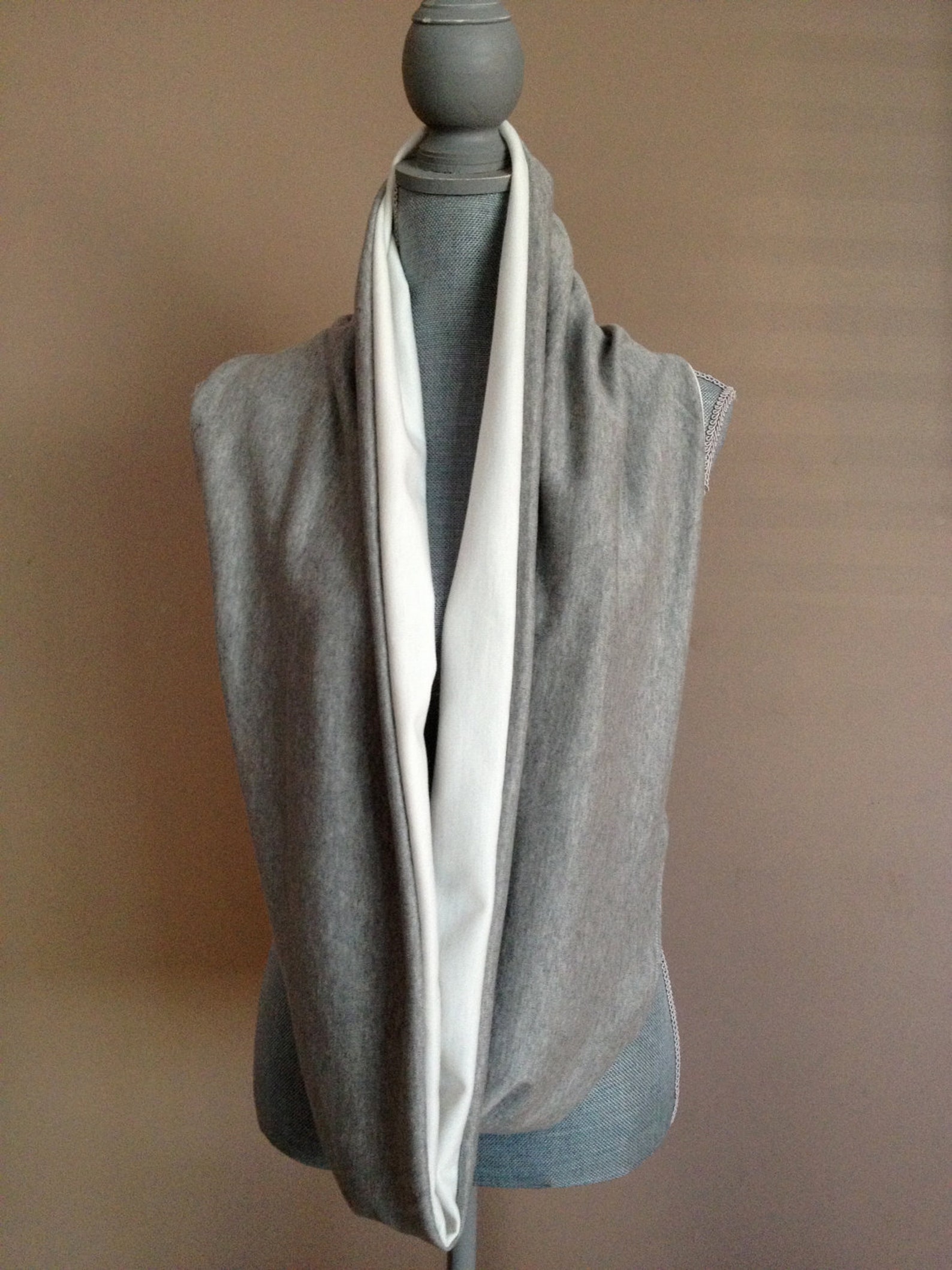 Scarf with Pocket Reversible Knit Grey and White | Etsy