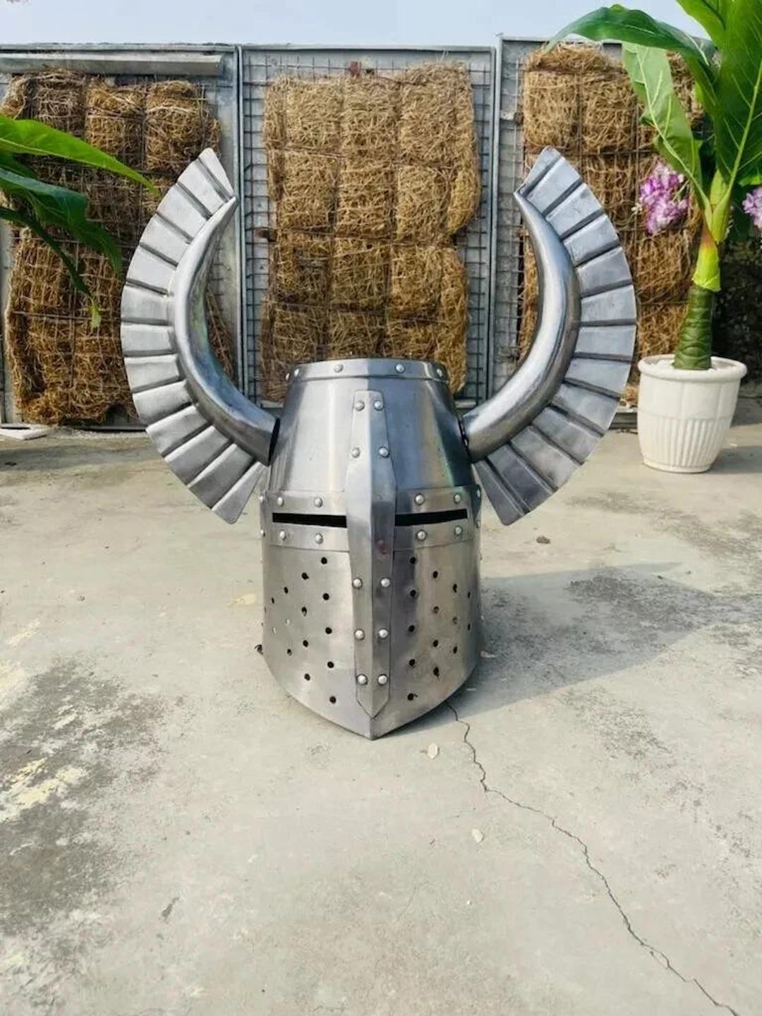 Templar Helmet - Winged Crusader Replica for Costumes and Display ...