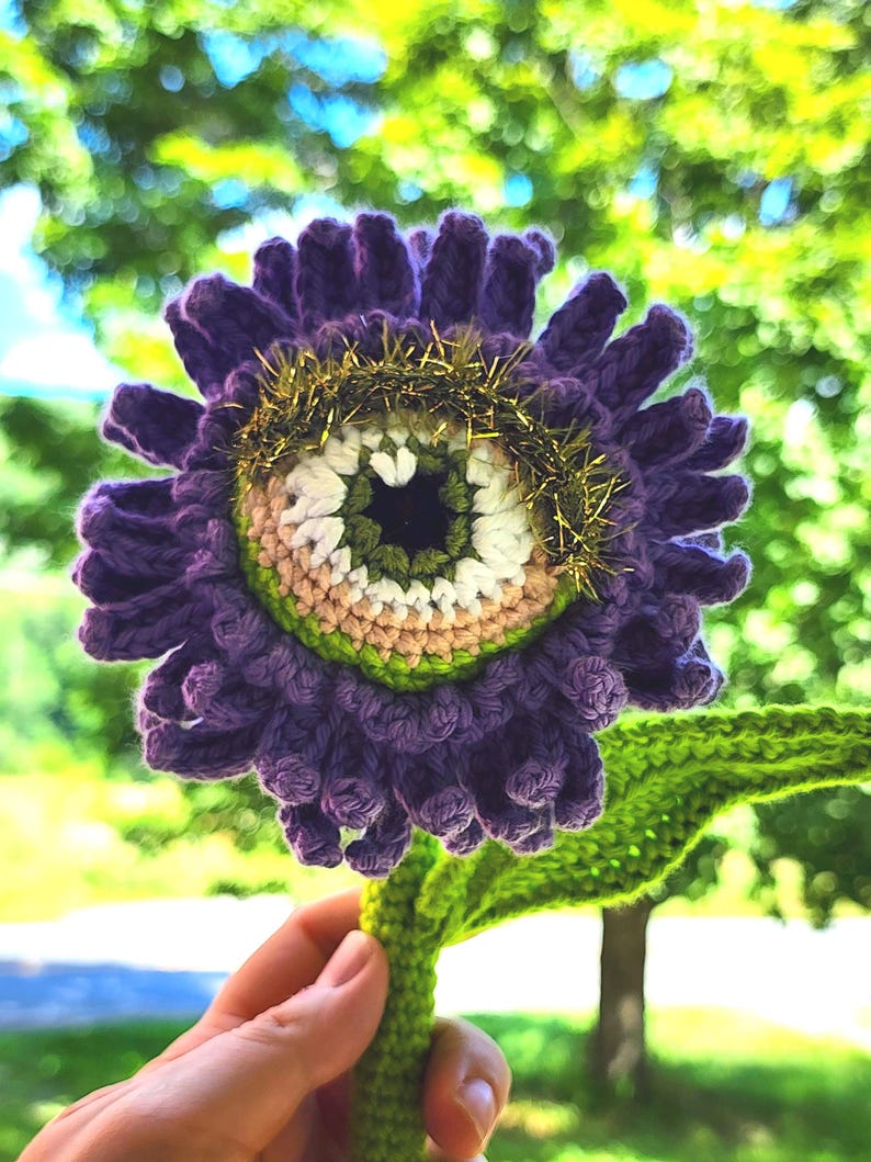 Crochet Flower With Eye Pattern, Petal Peepers, Halloween Crochet ...