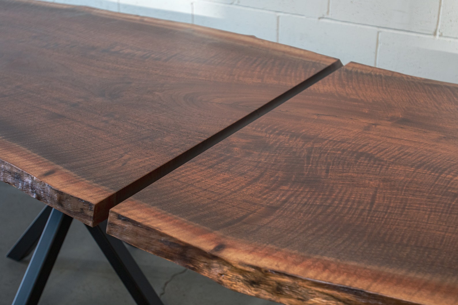 Live Edge Walnut 'NORTHSTAR' Dining Table, Set of Mini Pedestal Bases ...