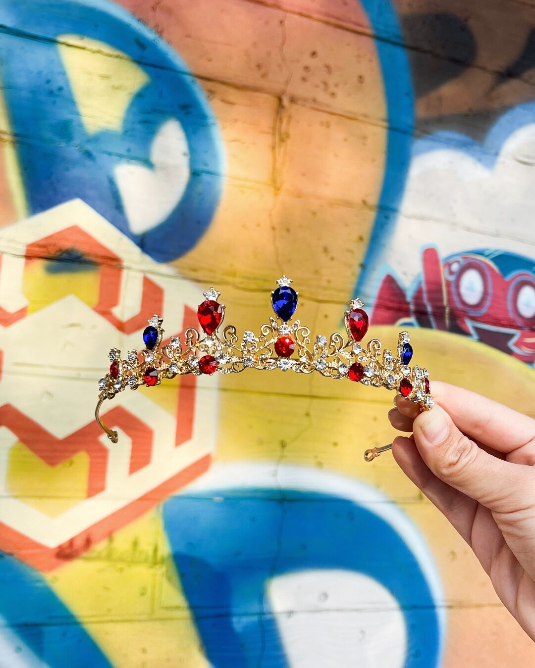 Spider-man Tiara: Marvel- Inspired Gold Plated Alloy, Red & Blue Jewels ...