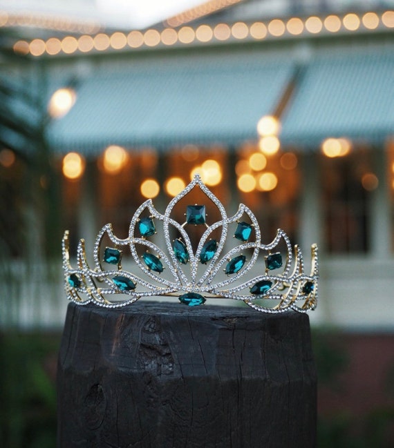 The Tiana Tiara Disney the Princess and the Frog - Etsy