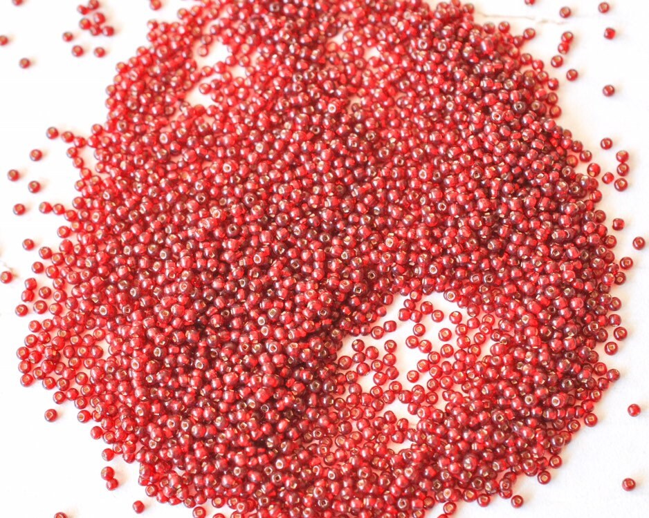 400 Red Plastic Beads Red Seed Beads Small Seed Beads | Etsy