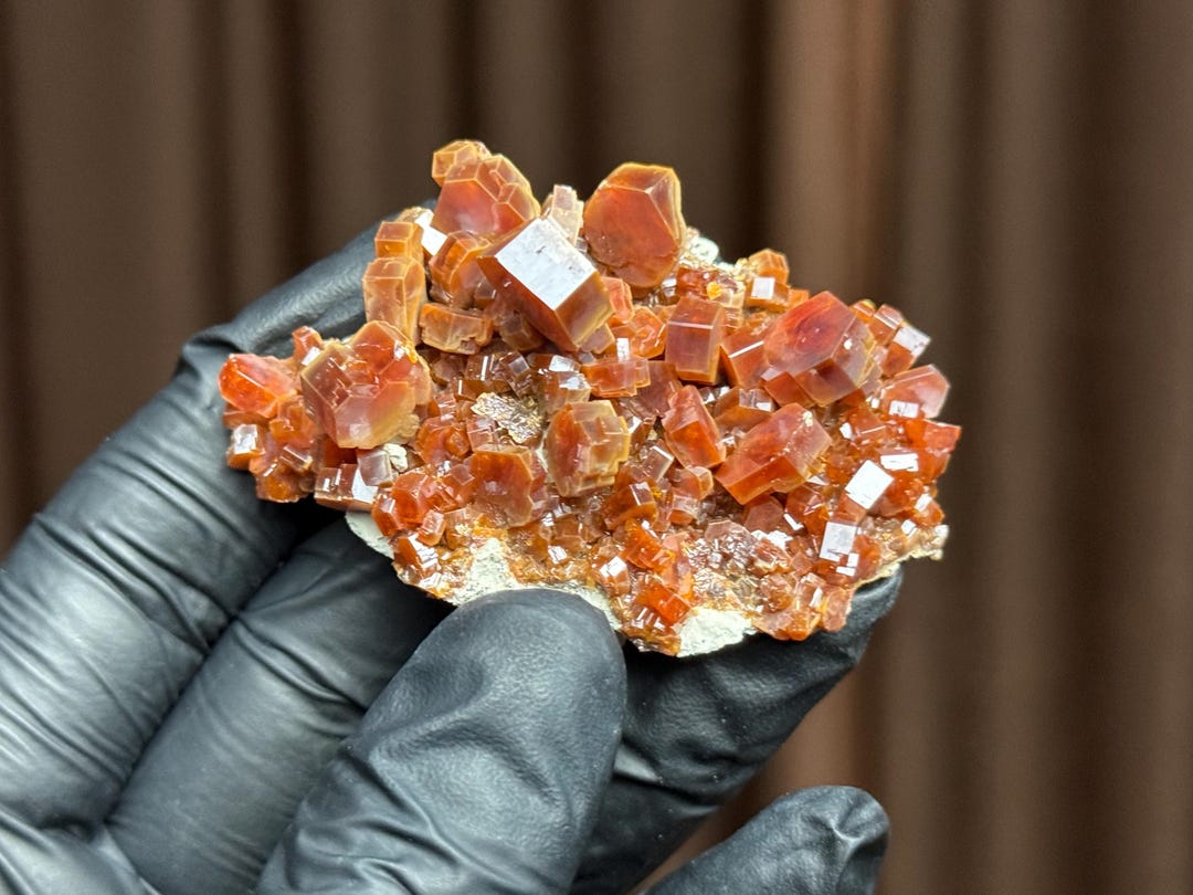 Moroccan Vanadinite Crystal Cluster – Red-orange Mineral Specimen - Etsy