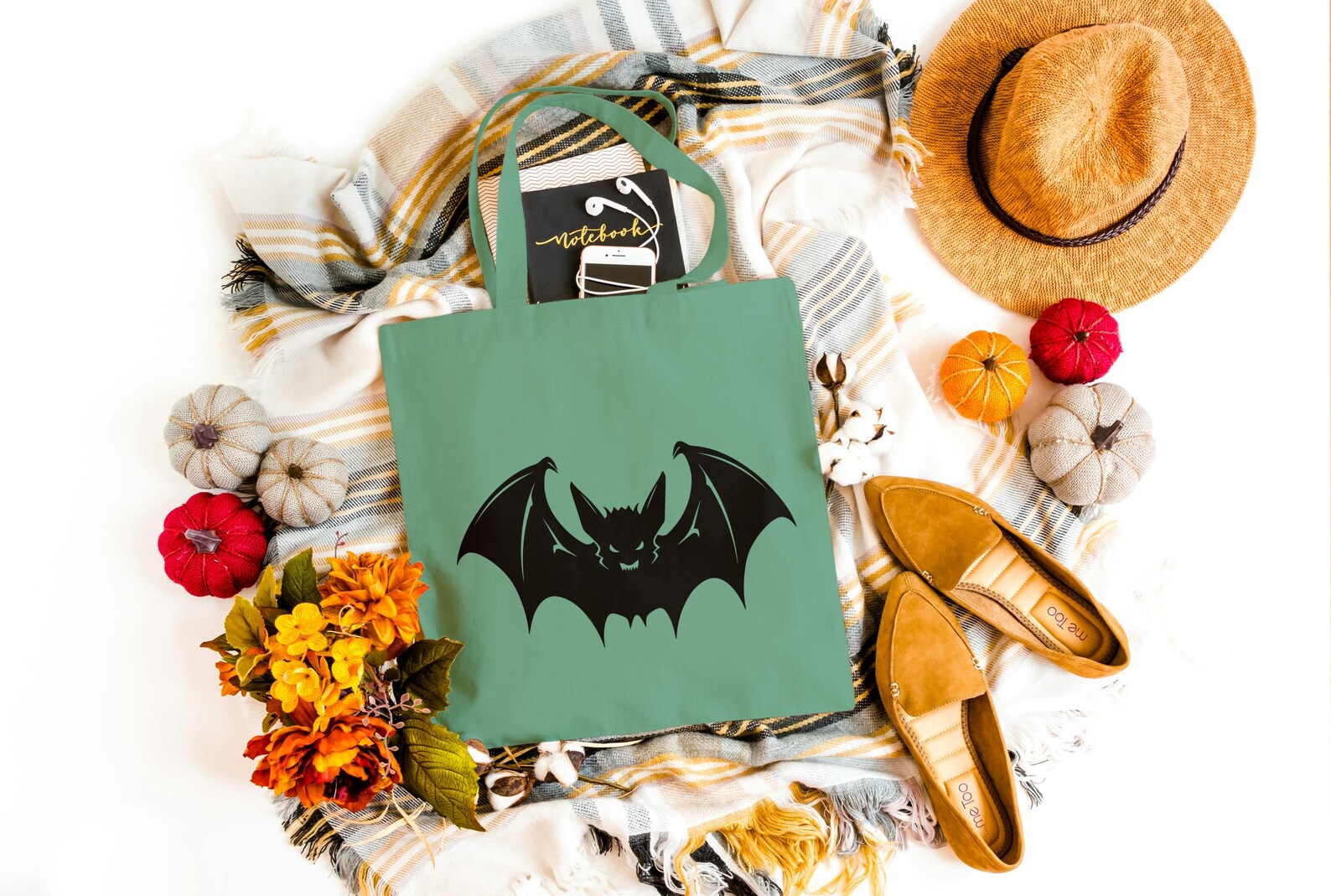 Bat SVG Bundle | Halloween Bat Clipart | Flying Bat Silhouette SVG ...