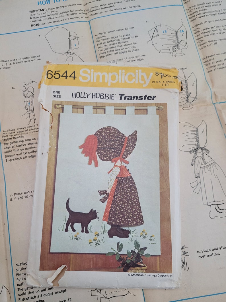 Simplicity 6544 Transfer Pattern for Holly Hobbie Wall Hanging Pattern ...