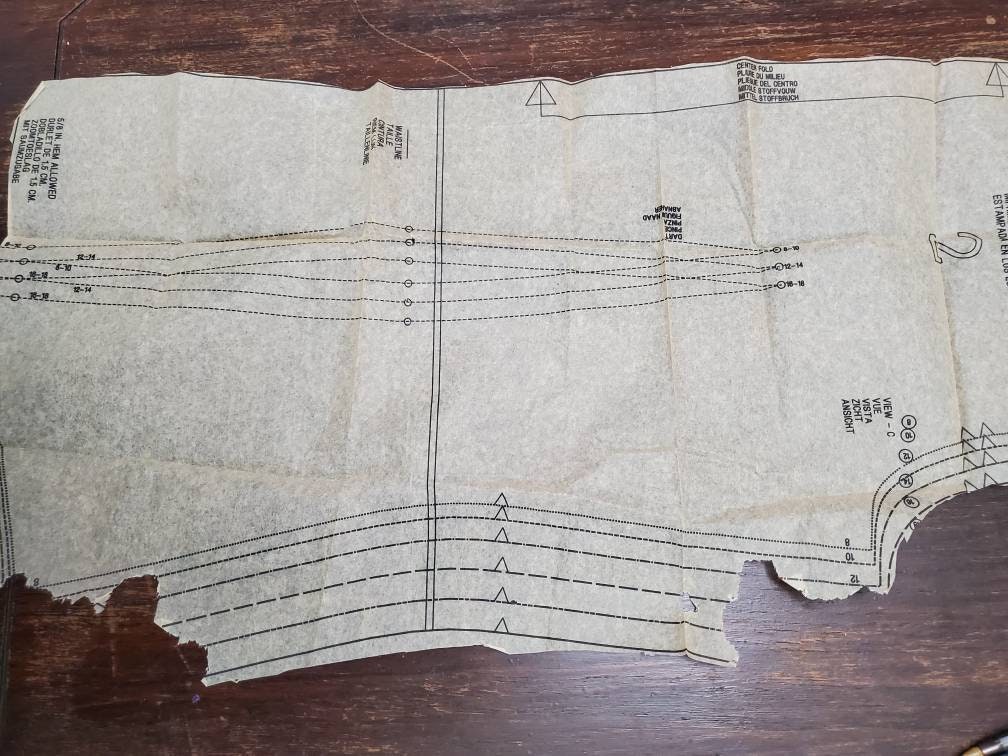 Partially CUT: New Look 6967 Pattern, Women's Blouse Pattern ...