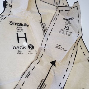 PARTIALLY CUT: Simplicity 6418 Pattern, Toddler/infants' Playsuit, Bell ...