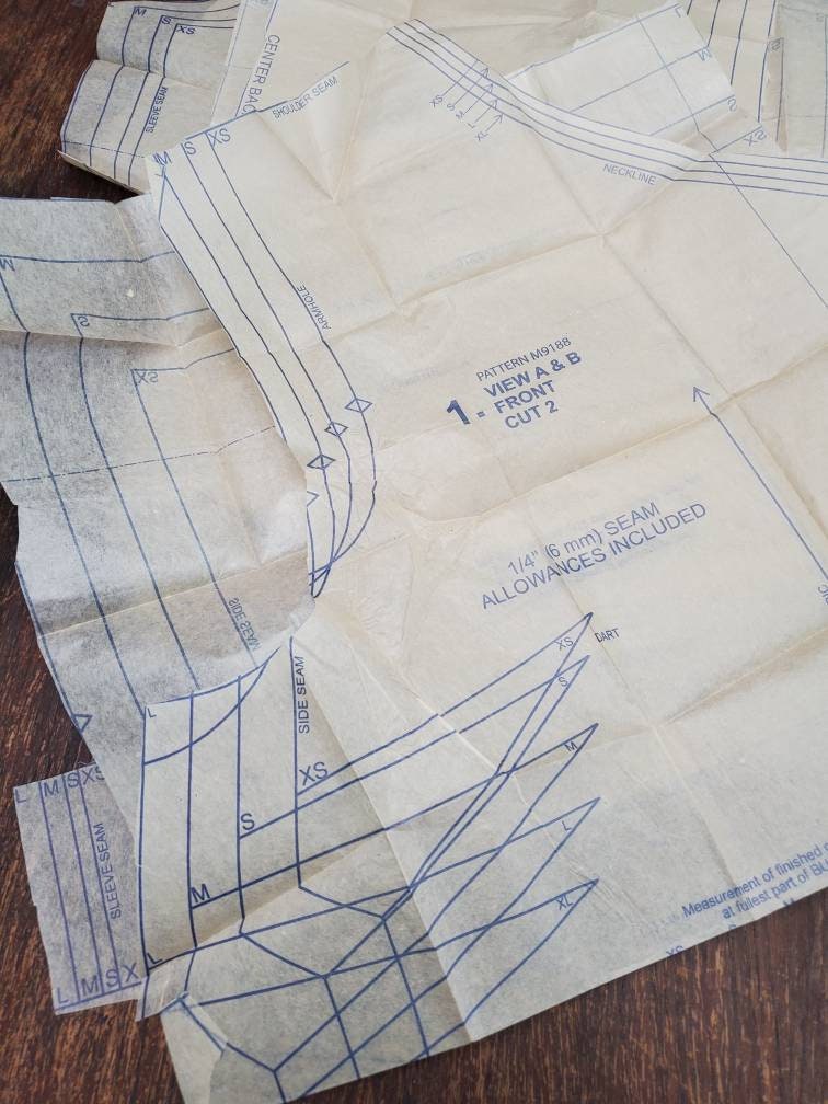 CUT: Easy Stitch 'n Save 9188 Pattern by Mccall's M9188, Misses' Blouse ...