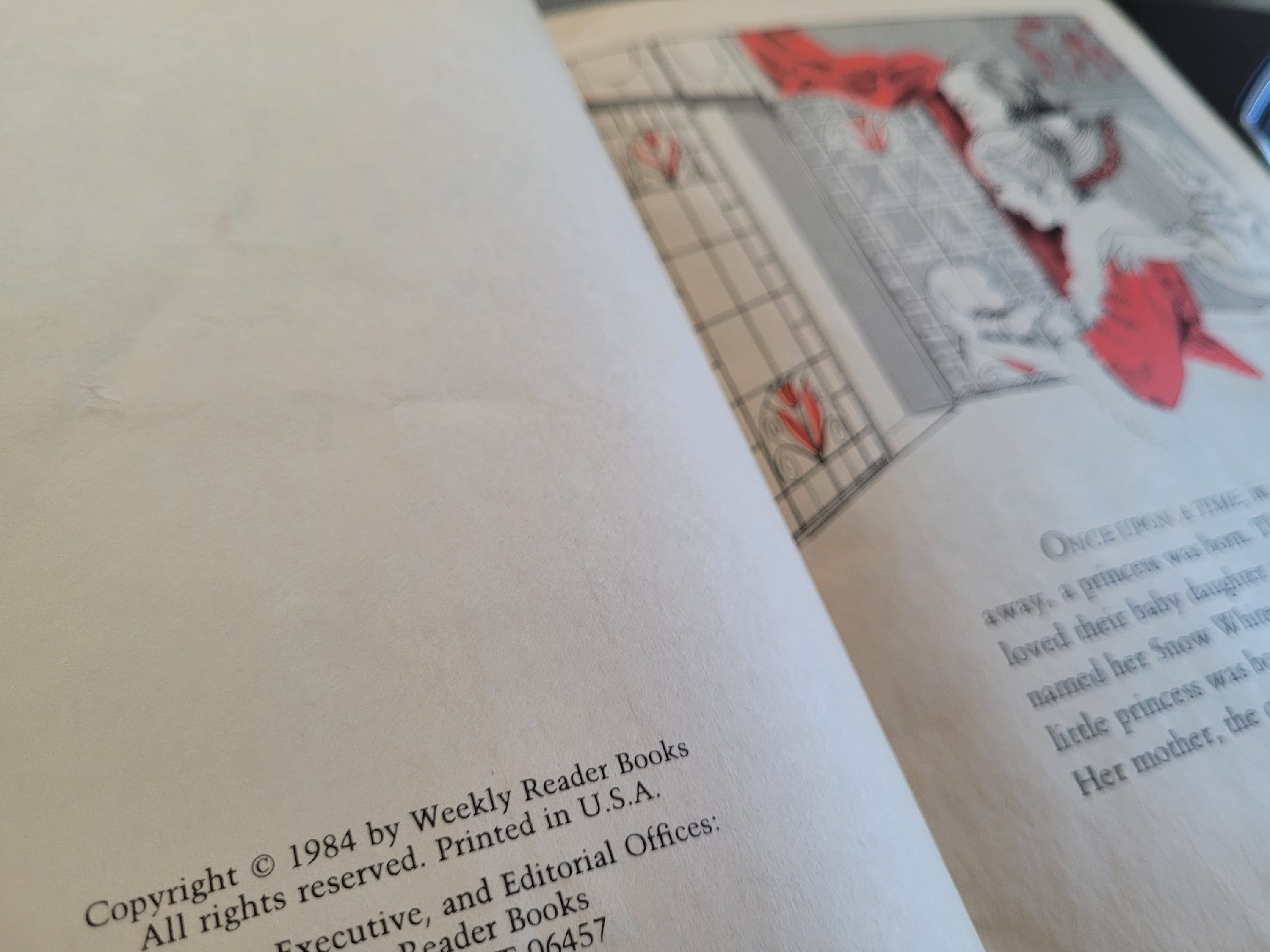 Snow White Book Retold by Martha P. Howlett, Illustrated by Sue Lundgren, A Favorite Grimm Fairy ...