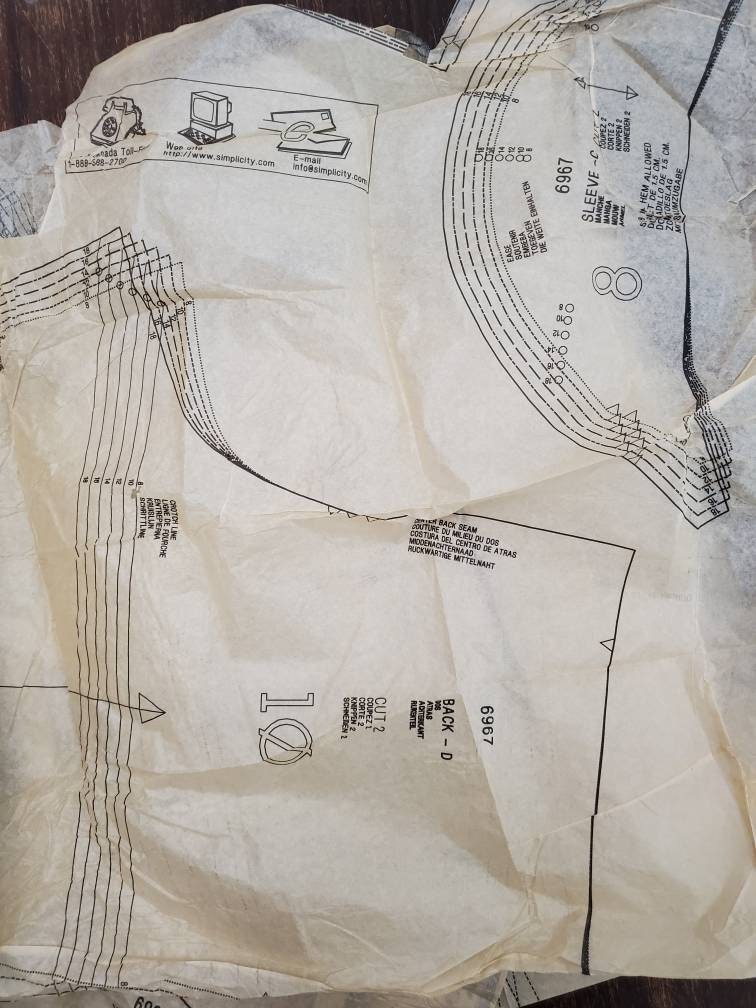 Partially CUT: New Look 6967 Pattern, Women's Blouse Pattern ...