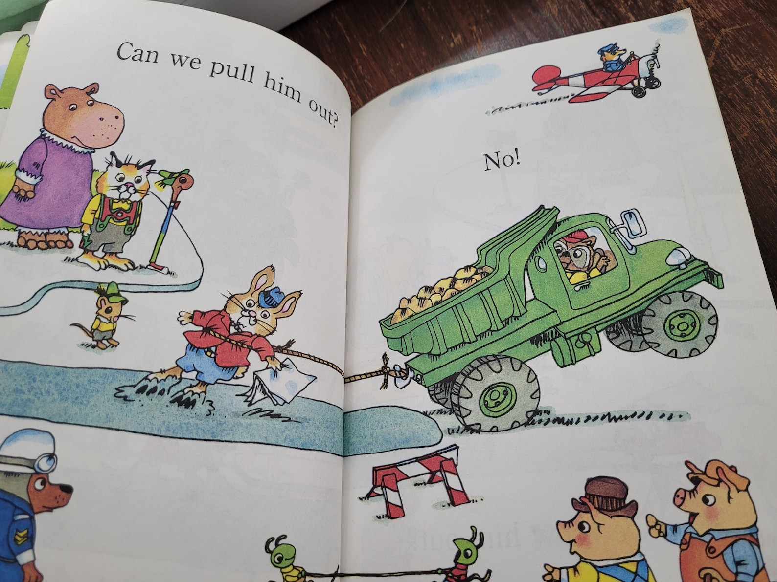 Richard Scarry's Watch Your Step, Mr. Rabbit Early STEP Into Reading ...